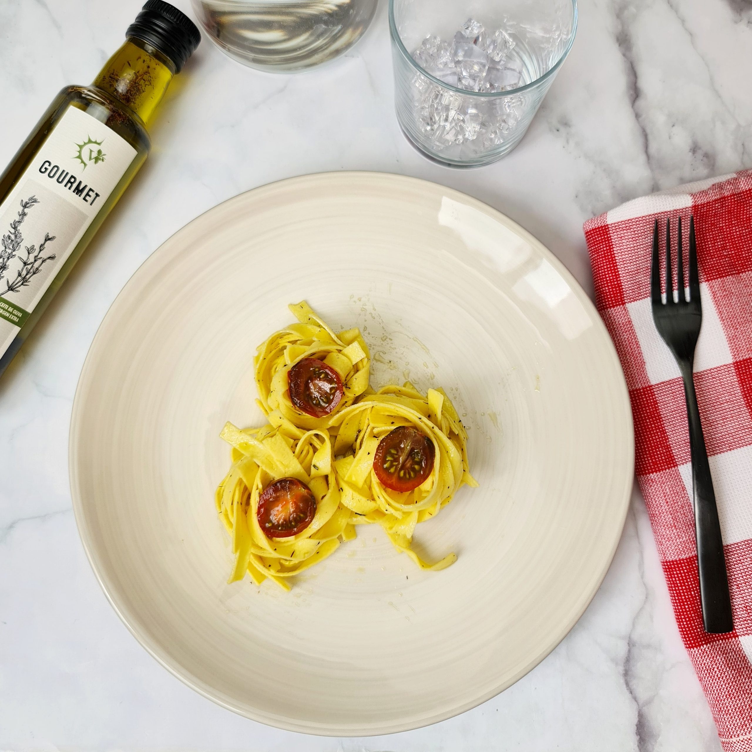 Gourmet Thyme Evoo & Pasta - Le Jardín De Vanessa